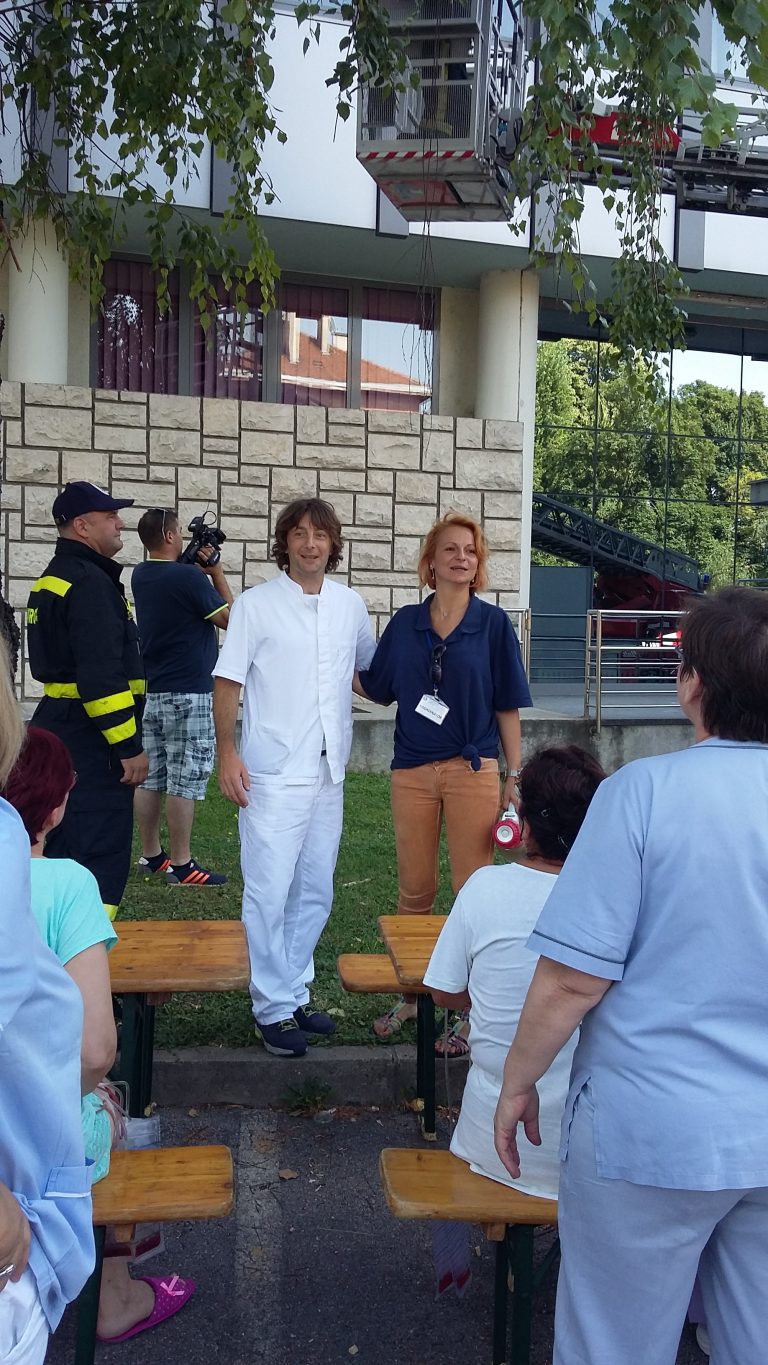 Vježba evakuacije i spašavanja 2016. u KBC Sestre milosrdnice, Klinika za tumore, Ilica 197 ...